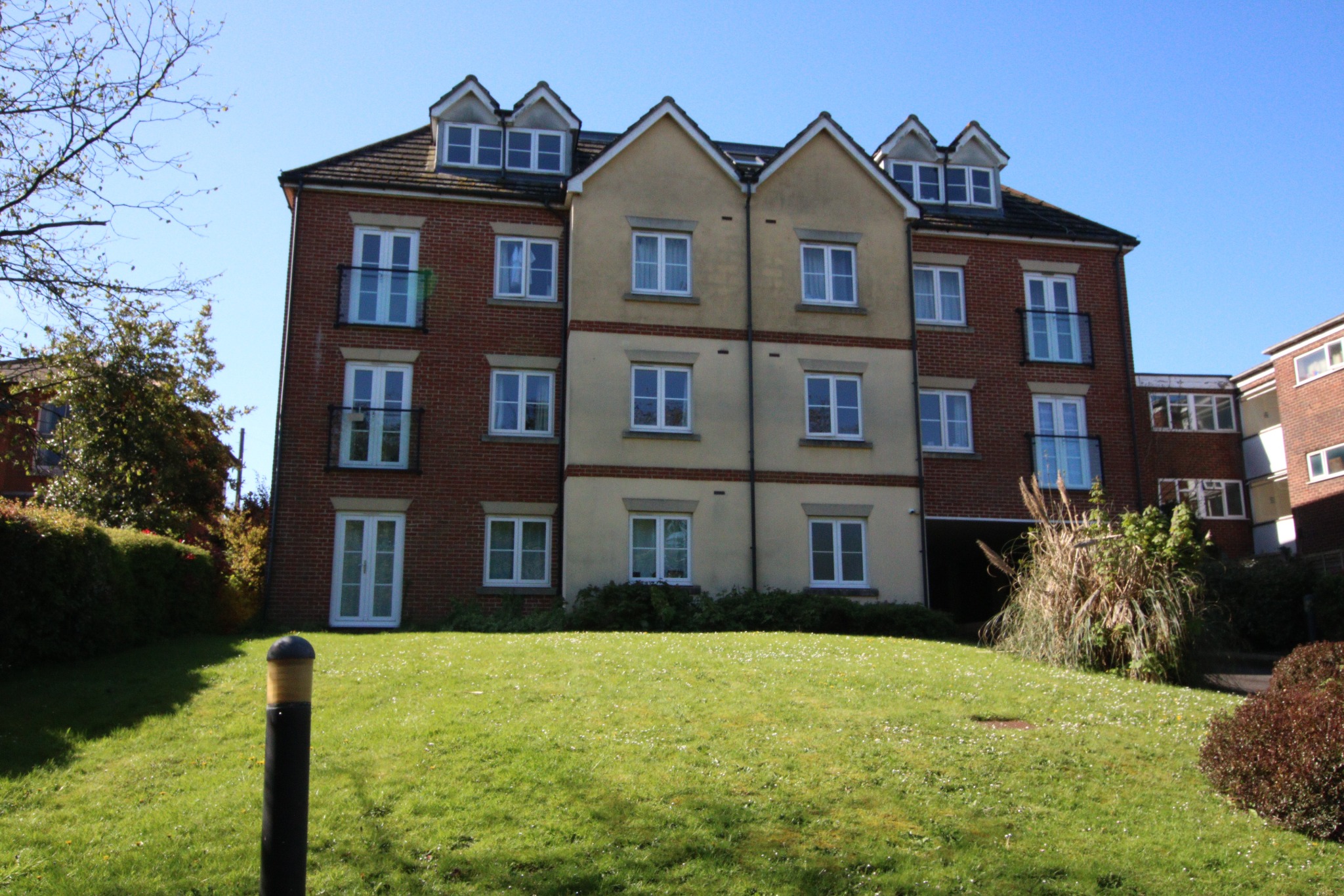 For Sale: Flat 13 Rivendale, 143-145 Paynes Road, Southampton, 2 Bedroom Property from Field Palmer