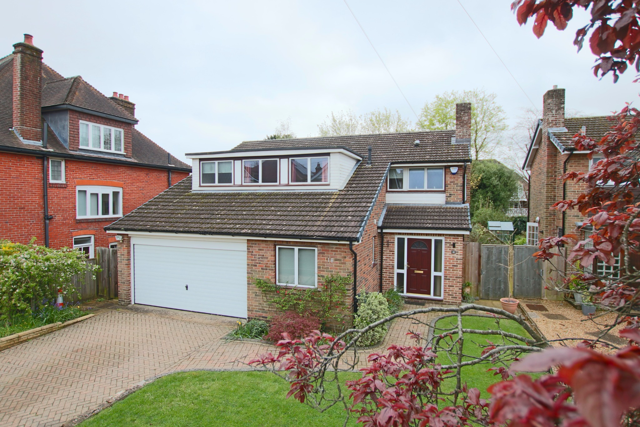 For Sale: Highfield, Southampton, 4 Bedroom Property from Pearsons Estate Agents